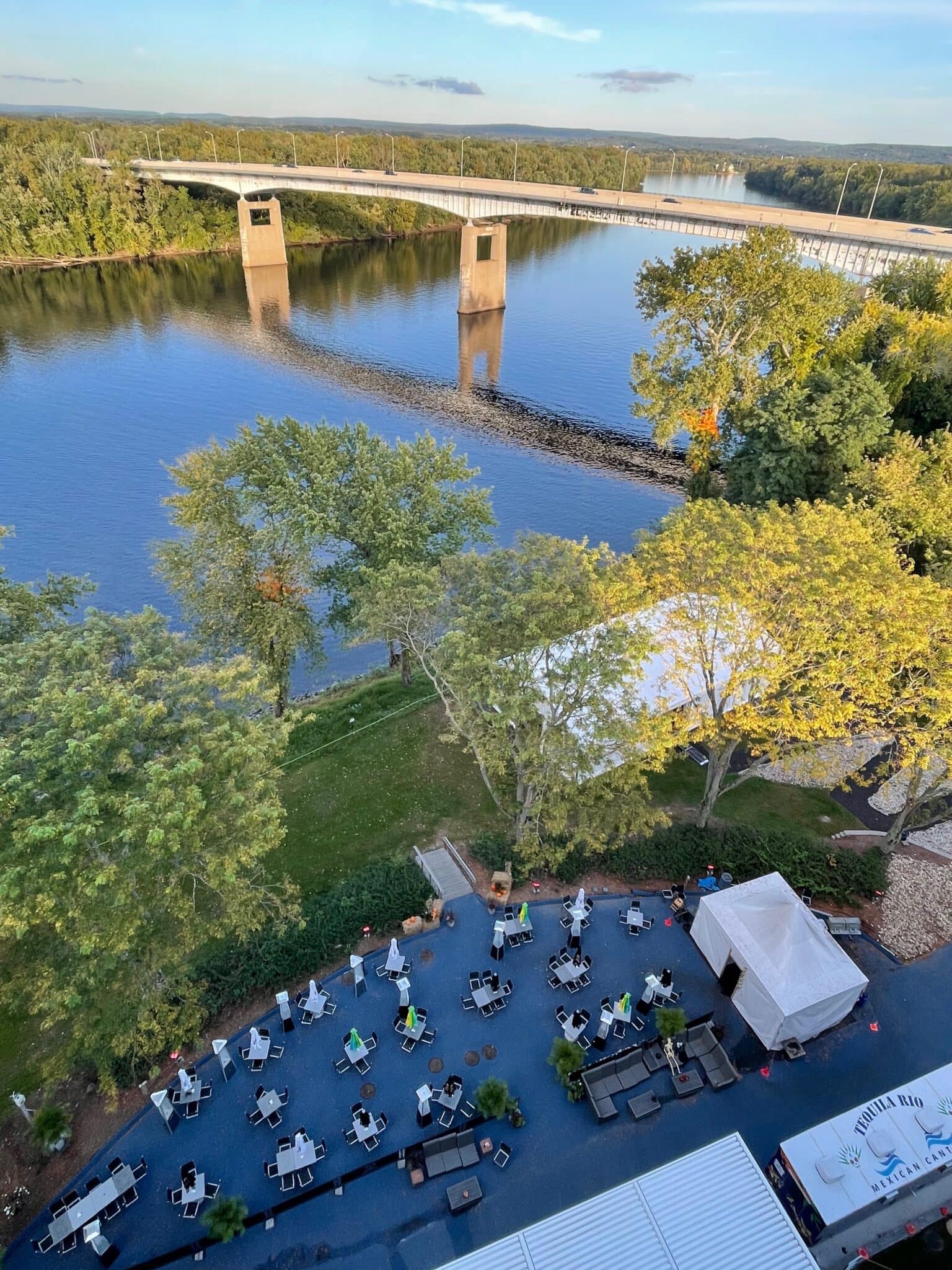 Home | River: A Waterfront Restaurant & Bar